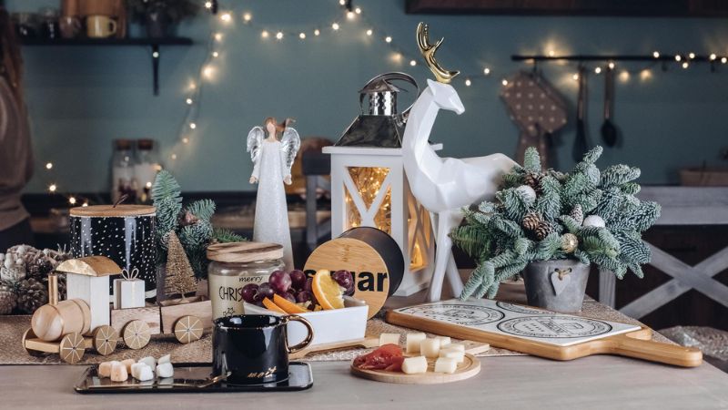 5 Holiday Decorations That Add Instant Magic to Your Home | ArticleCube