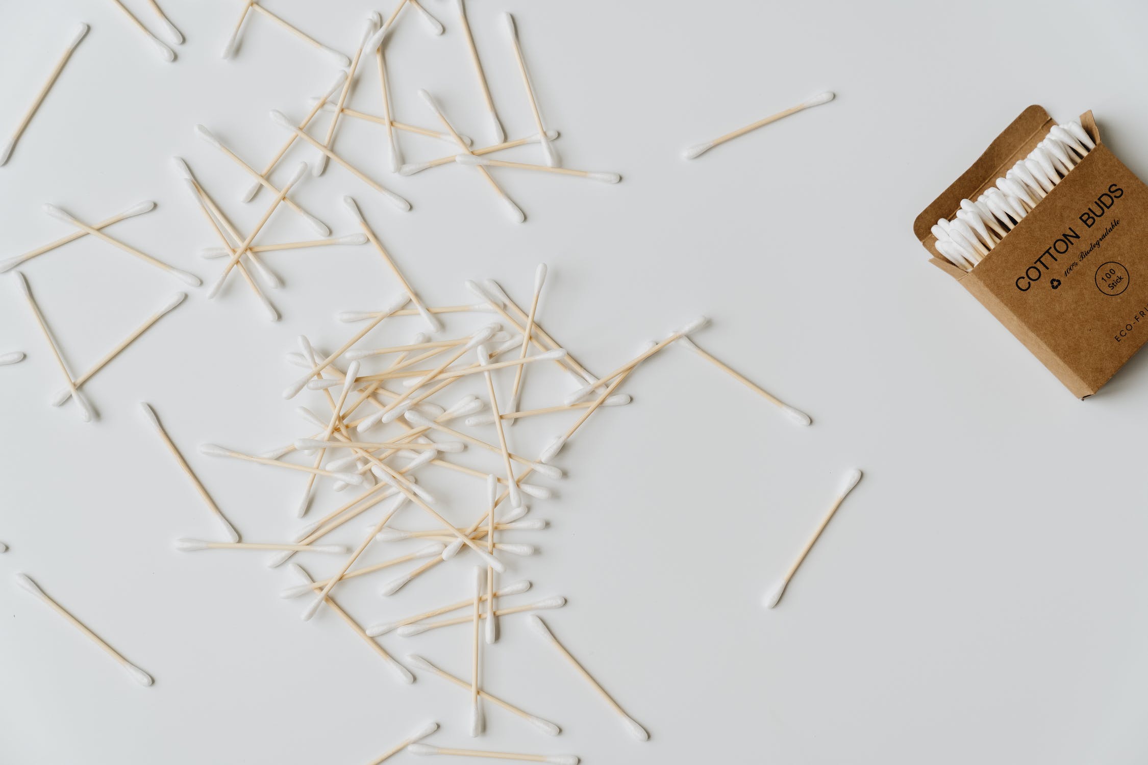 Effective and Safe Ways to Clean Your Ears | ArticleCube